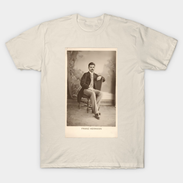Franz Hermann Vintage F1 Portrait - Franz Hermann - T-Shirt | TeePublic