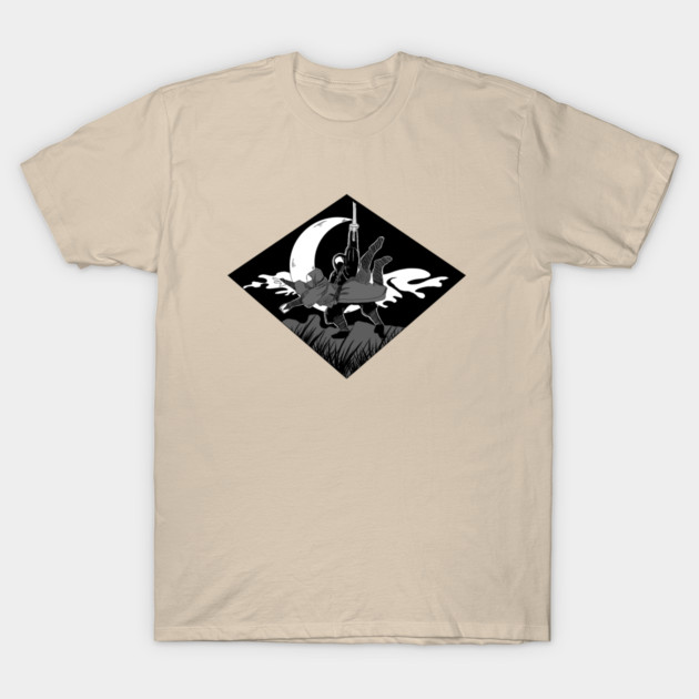 Samurai Duel Beneath the Crescent Moon - Samurai - T-Shirt | TeePublic